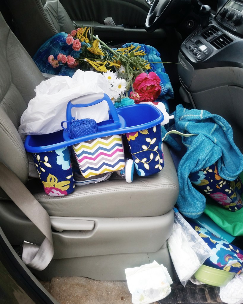Mama Life Hacks {Tip #6}: Cute Complete Car Caddy - M Is for Mama